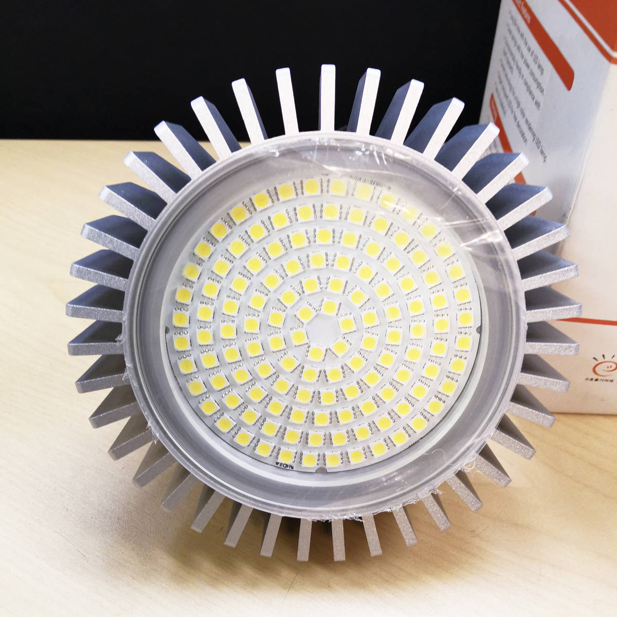 保管品 Solarluce LEDランプ AC100-240V 35W 5000K E39 120 RZ FLOOD LIGHT(LED電球)｜売買されたオークション情報、yahooの商品情報 ...