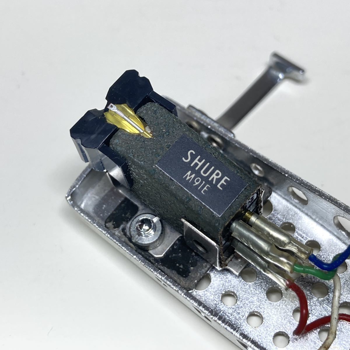 SHURE M91E ヘッドシェル付き MMカートリッジ 針 再生良好 シュアー(MM)｜売買されたオークション情報、yahooの商品情報を ...