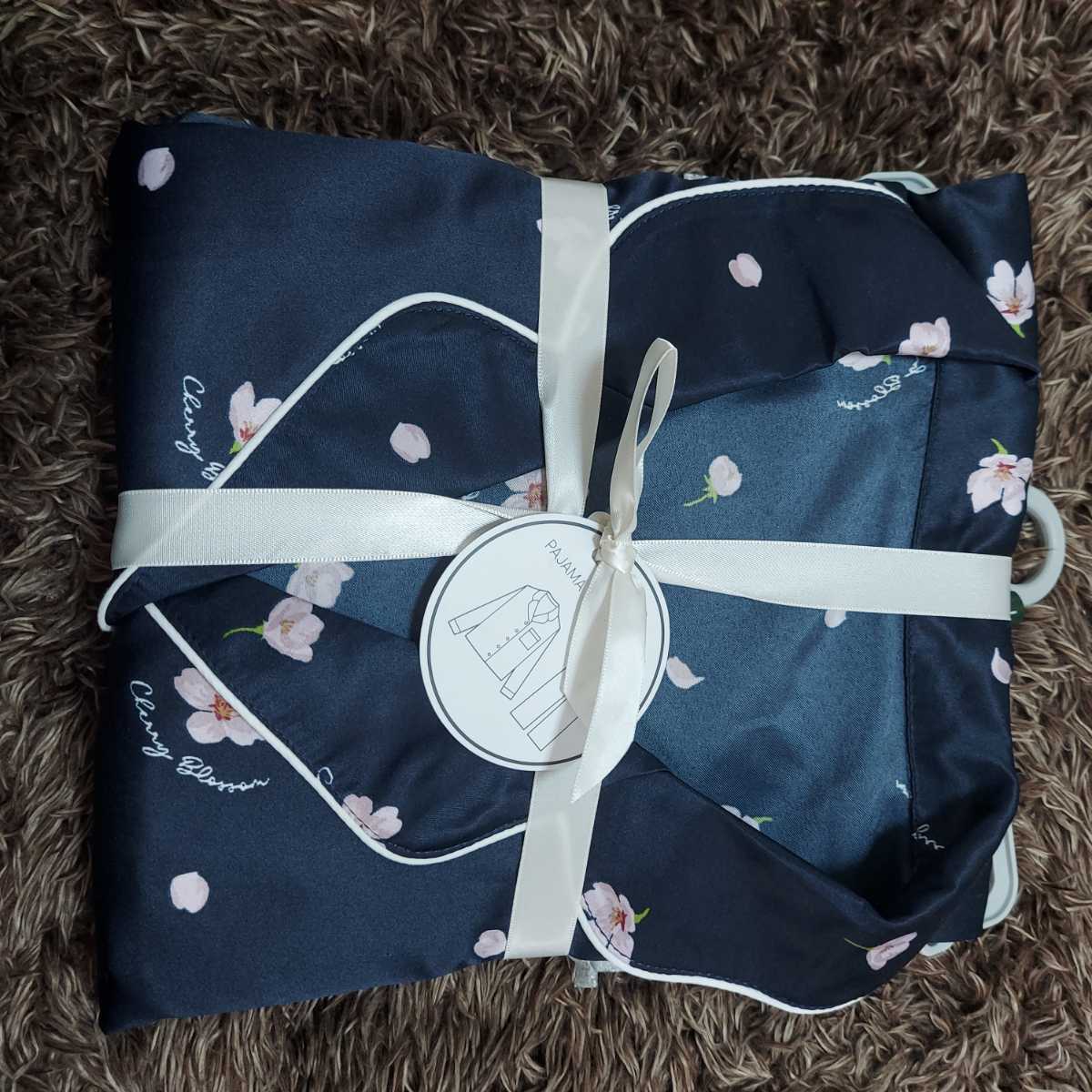 gu Lサイズ パジャマ(ナイトウエア、パジャマ)｜売買されたオークション情報、yahooの商品情報をアーカイブ公開 - オークファン ...