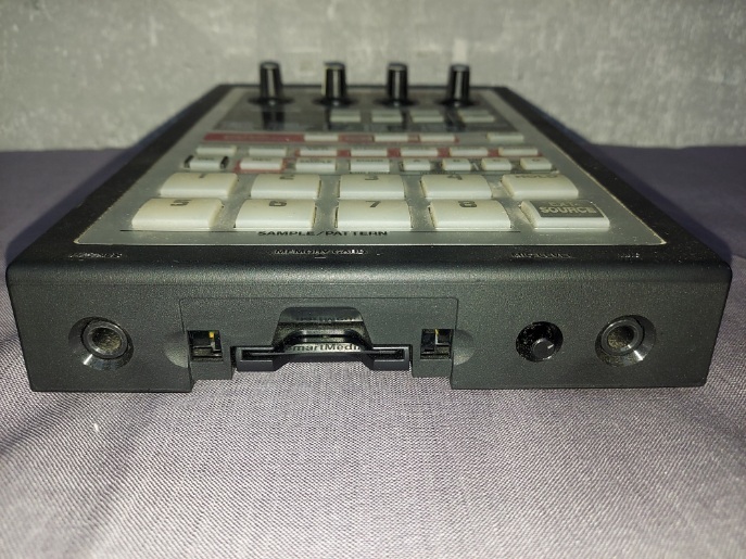 6AN1762 Roland ローランド BOSS Dr.Sample SP-303 サンプラー iC0316(楽器、器材)｜売買された ...
