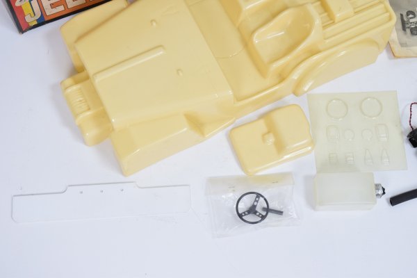 1/8 スピタル産業 SPITAL ジープ アメリカン JEEP AMERICAN バギー RC ラジコン ボディ ステッカー 取説 元箱付 JEM RE-708(組立キット（エンジン ...