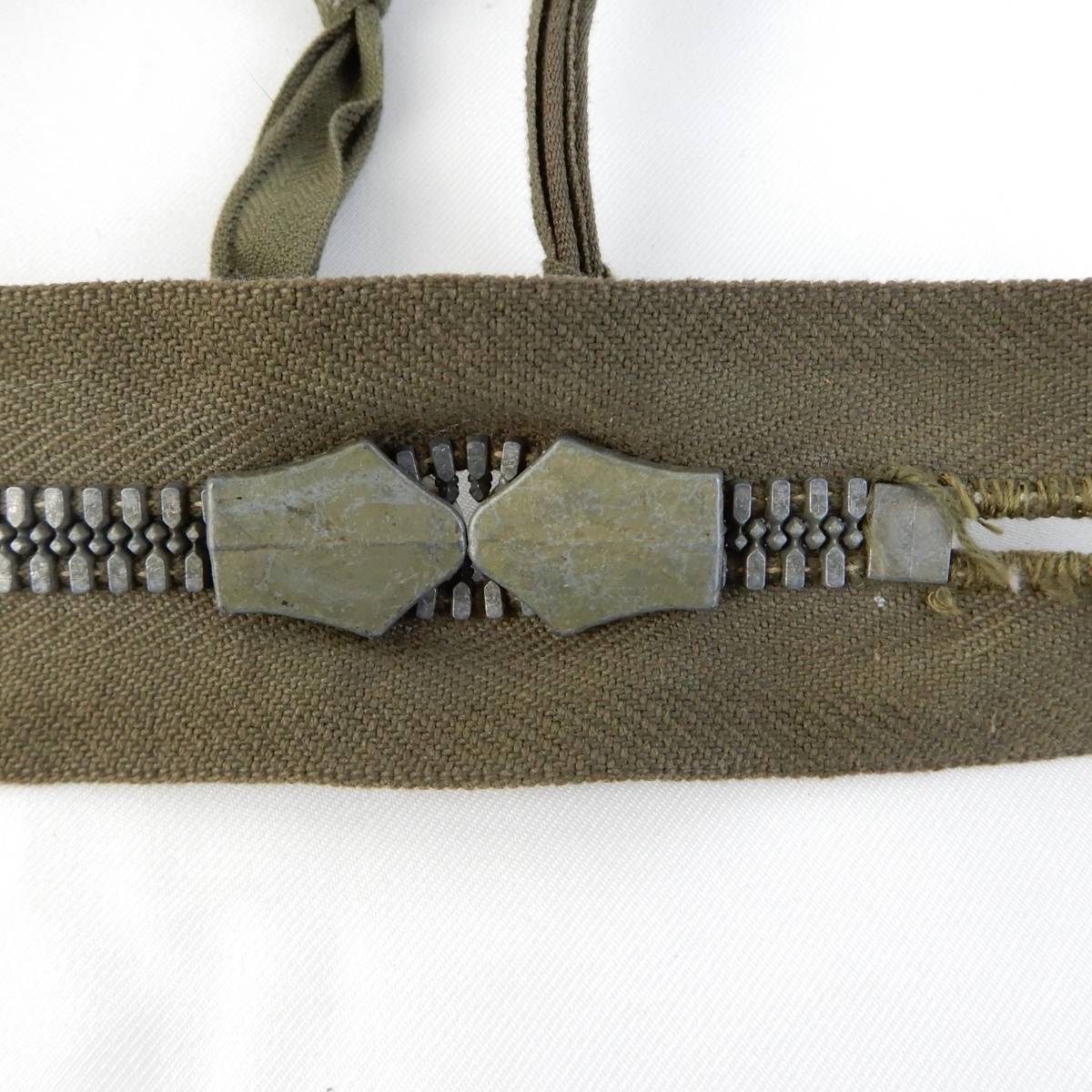 CROWN Zipper Double Tab 1950s OLIVE Deadstock Made in USA ② Vintage ...