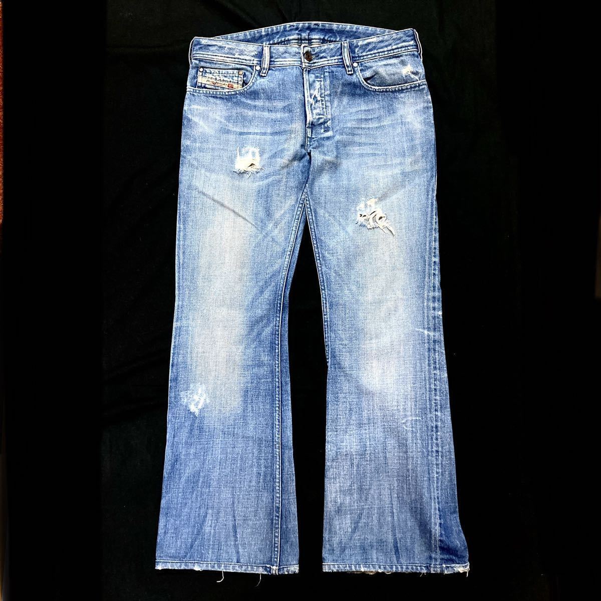 正規品 DIESEL ディーゼル ZATHAN ブーツカット ジーンズ デニム W31 イタリア製 インディゴ(W31)｜売買された ...