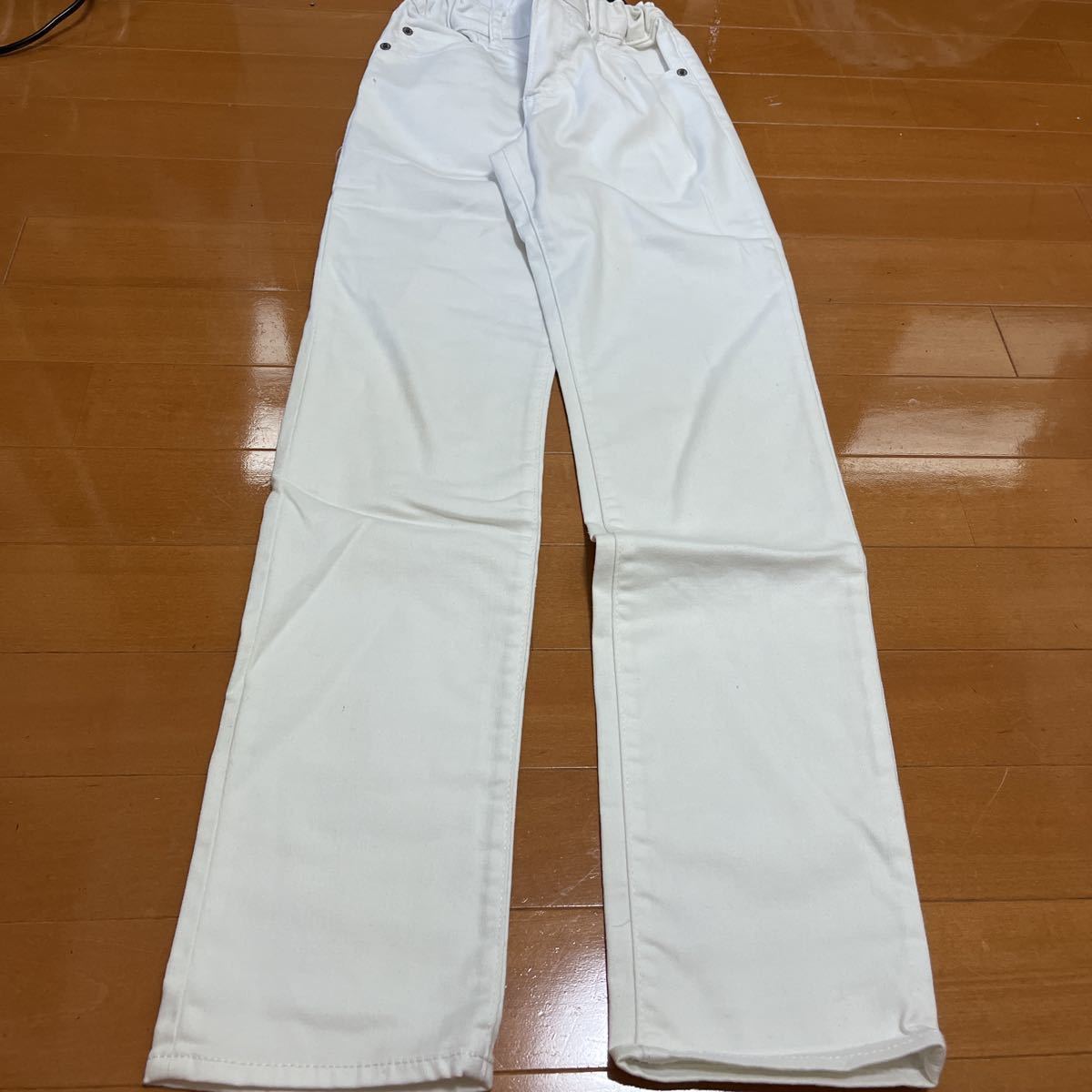 GAP 白 パンツ 160(ジーンズ)｜売買されたオークション情報、yahooの商品情報をアーカイブ公開 - オークファン（aucfan.com）