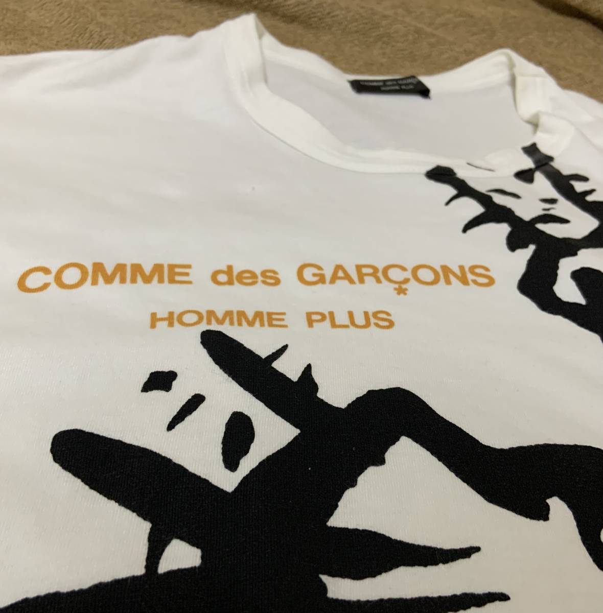 COMME des GARCONS HOMME PLUS コムデギャルソン ロゴ イラスト プリント 半袖TEE Tシャツ 1999(Mサイズ)｜売買されたオークション情報、yahooの商品 ...