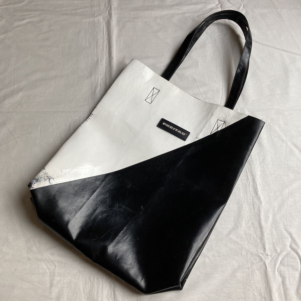 廃盤 FREITAG F90 DELGADO デルガド トートバッグ 白黒 ブラック(トートバッグ)｜売買されたオークション情報、yahooの ...