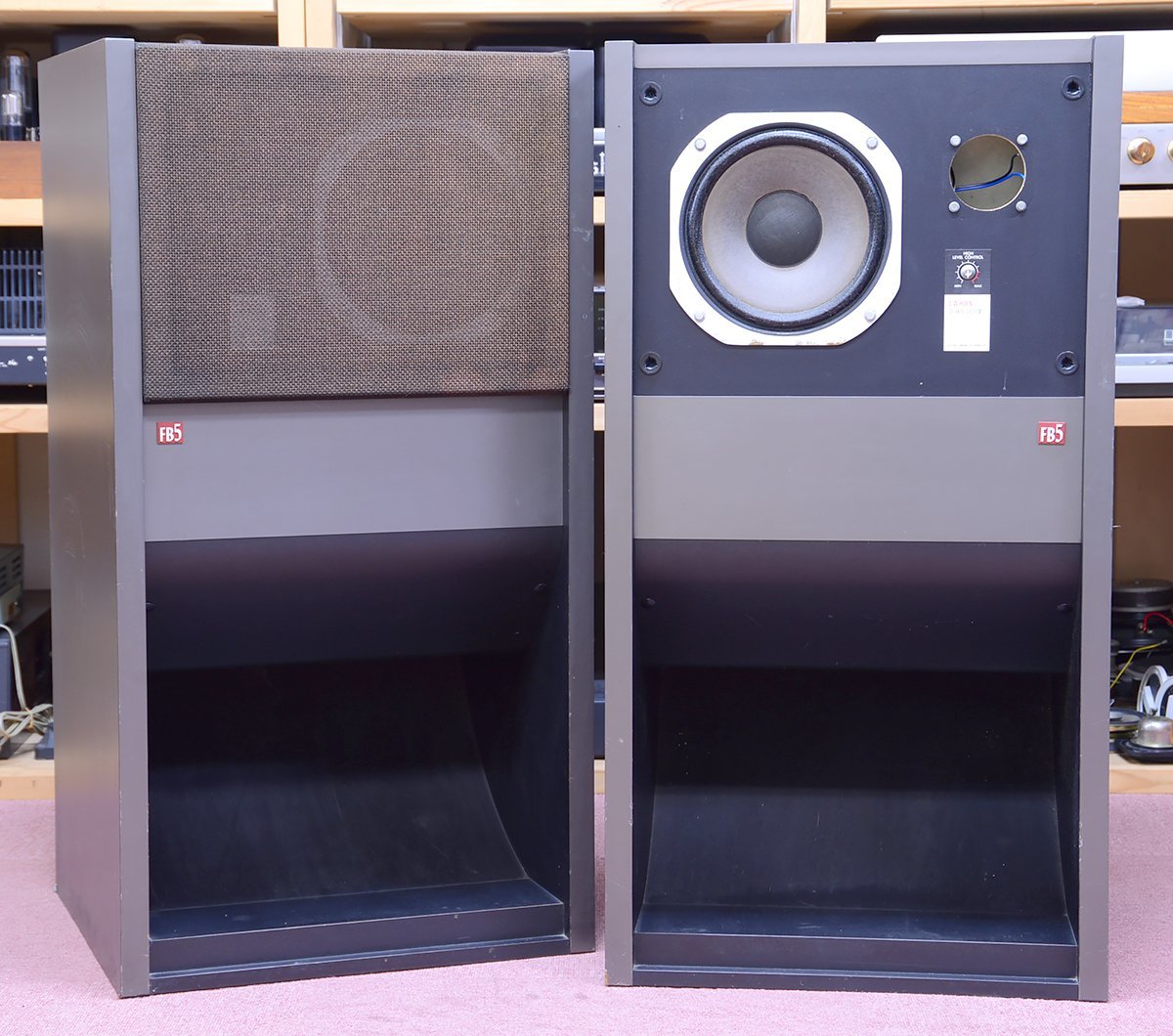 VICTOR FB-5 バックロードホーンスピーカー ペア 難あり品(ビクター)｜売買されたオークション情報、yahooの商品情報をアーカイブ公開 - オークファン（aucfan.com）
