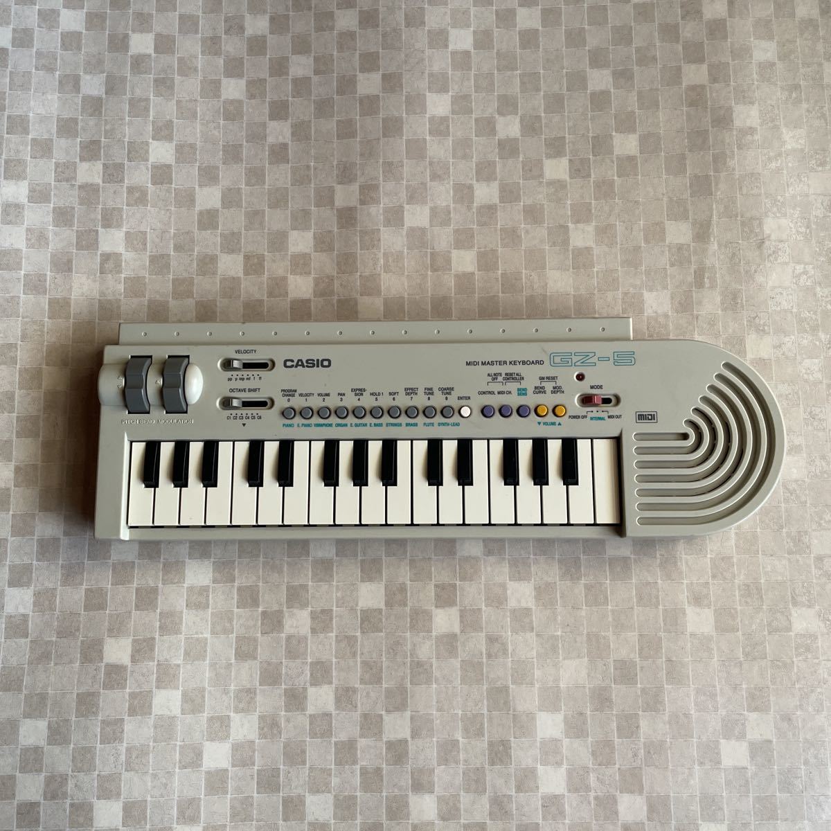 ジャンク品/Casio gz-5/midi master keyboard/カシオ MIDIキーボード(MIDIキーボード、コントローラー ...