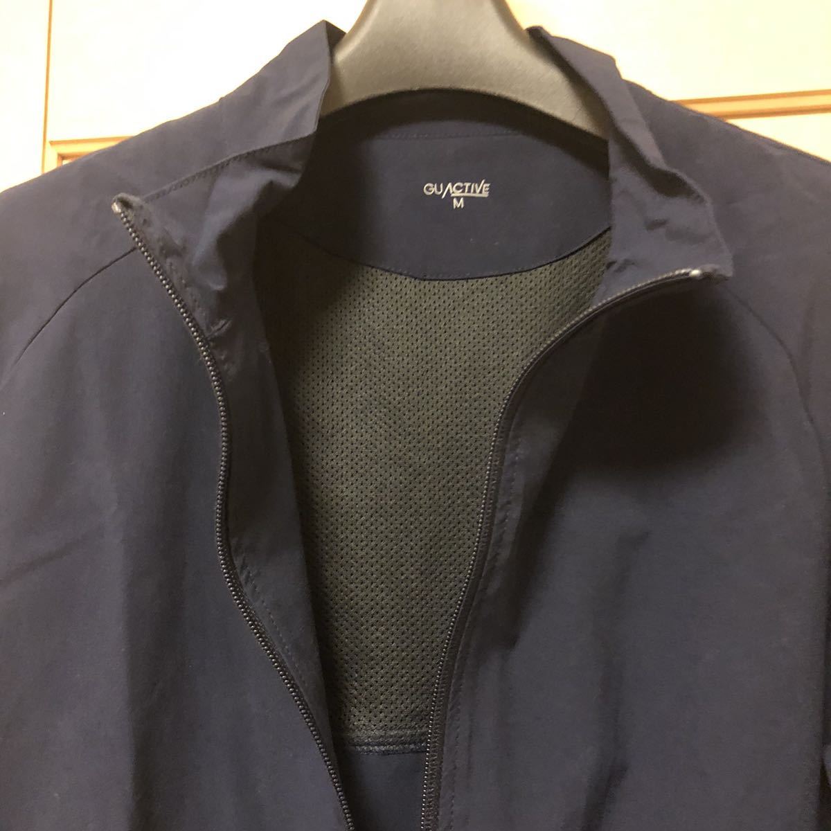 GU active 撥水加工 ジャケット M 紺色 メンズ(男性用)｜売買されたオークション情報、yahooの商品情報をアーカイブ公開 - オークファン（aucfan.com）