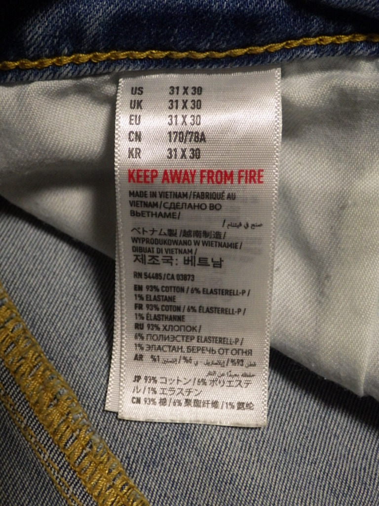 アメリカンイーグル ジーンズ薄い色 W31 L30(ジーンズ)｜売買されたオークション情報、yahooの商品情報をアーカイブ公開 - オークファン（aucfan.com）