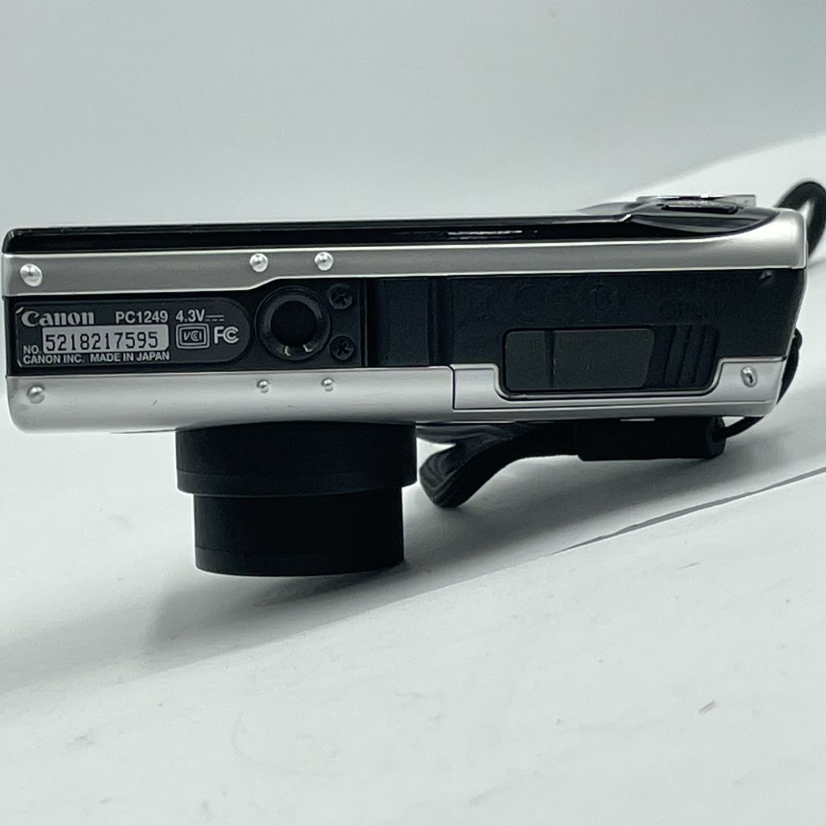 S350-A135-31 Canon キャノン IXY DIGITAL 910 IS コンパクトデジタルカメラ PC1249 シルバー 約800万画素 4.6-17.3mm 1:2.8-5.8 ...