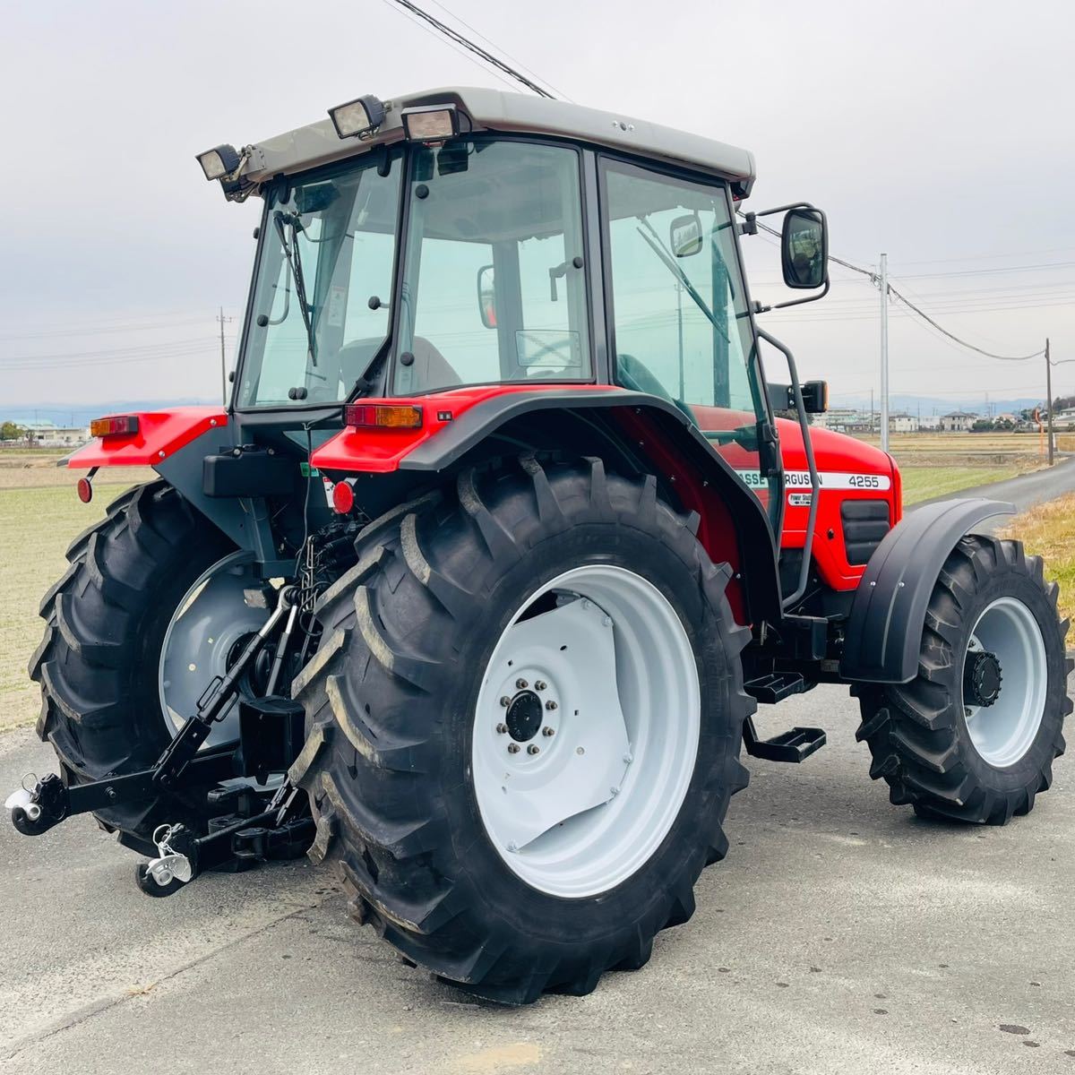 マッセイファーガソントラクター4255 897アワー MF4255 外部油圧取出口付(車体)｜売買されたオークション情報、yahooの商品情報 ...