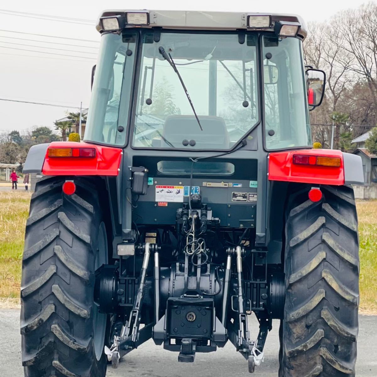 マッセイファーガソントラクター4255 897アワー MF4255 外部油圧取出口付(車体)｜売買されたオークション情報、yahooの商品情報 ...