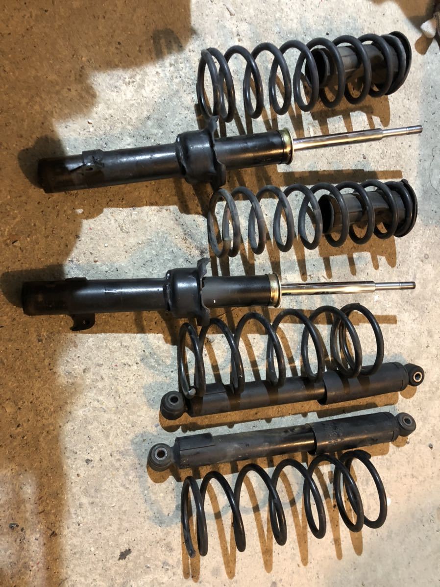 トゥデイ jw3 純正サスペンション アッパーマウント欠品(スプリング)｜売買されたオークション情報、yahooの商品情報をアーカイブ公開 - オークファン（aucfan.com）