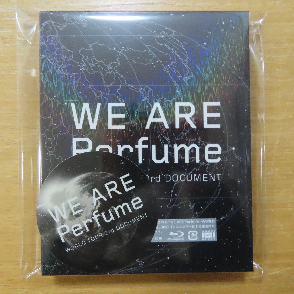 4988031166260; /2Blu-ray+CDBOX/ステッカー付 PERFUME / WE ARE PERFUME - WORLD TOUR 3RD DOCUMENT ...