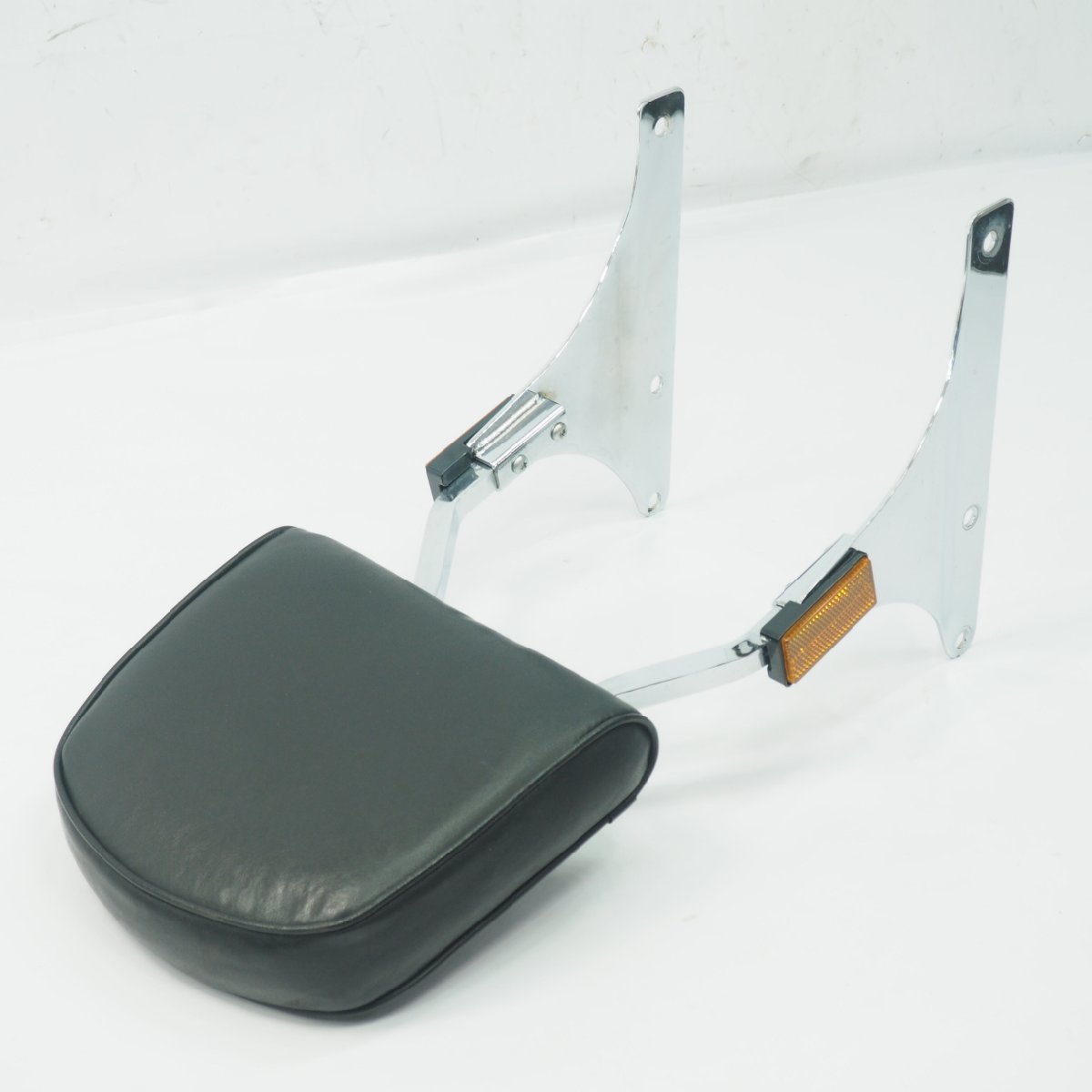 ハーレーFLソフテイル1450 バックレスト 00-06年FLST TC88背もたれFLST FLSTC FLSTN FLSTF(ハーレー ...