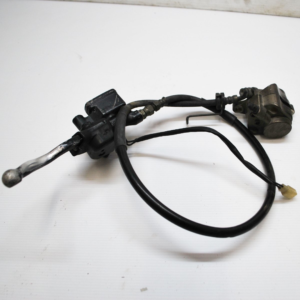 ホンダ TLM220R MD23-1001 フロントブレーキ キャリパー マスターシリンダー B 785(キャリパー)｜売買されたオークション ...