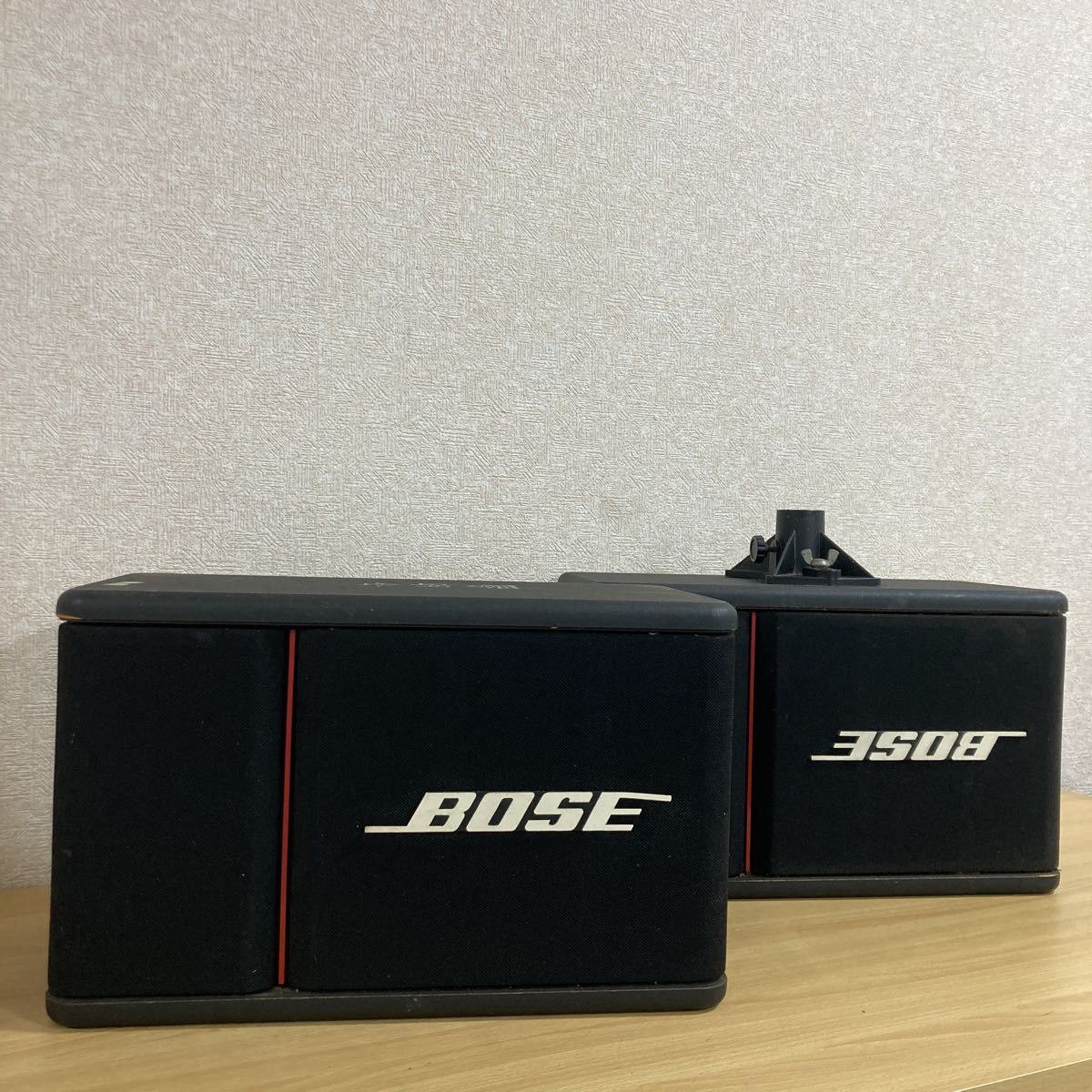 BOSE ボーズ DIRECT/REFLECTING SPEAKER 301-AV MONITOR IMPEDANCE 8 OHMS スピーカー ペアスピーカー 音響機器 音出し確認済み 2 ...