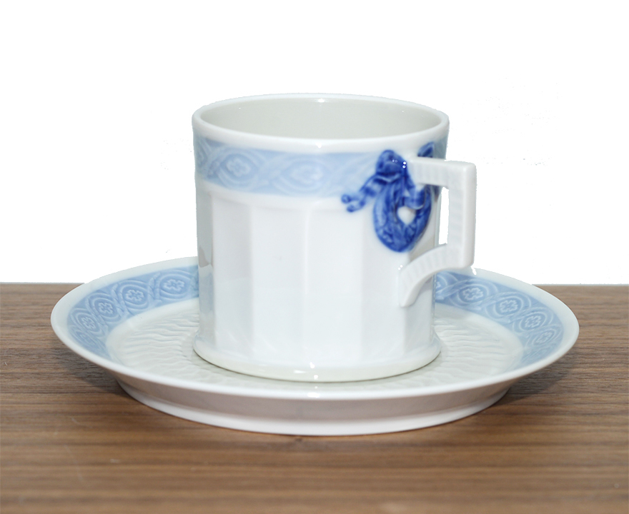 ロイヤルコペンハーゲン ブルーファン デミタスカップ＆ソーサー No186(ロイヤルコペンハーゲン)｜売買されたオークション情報、yahooの ...