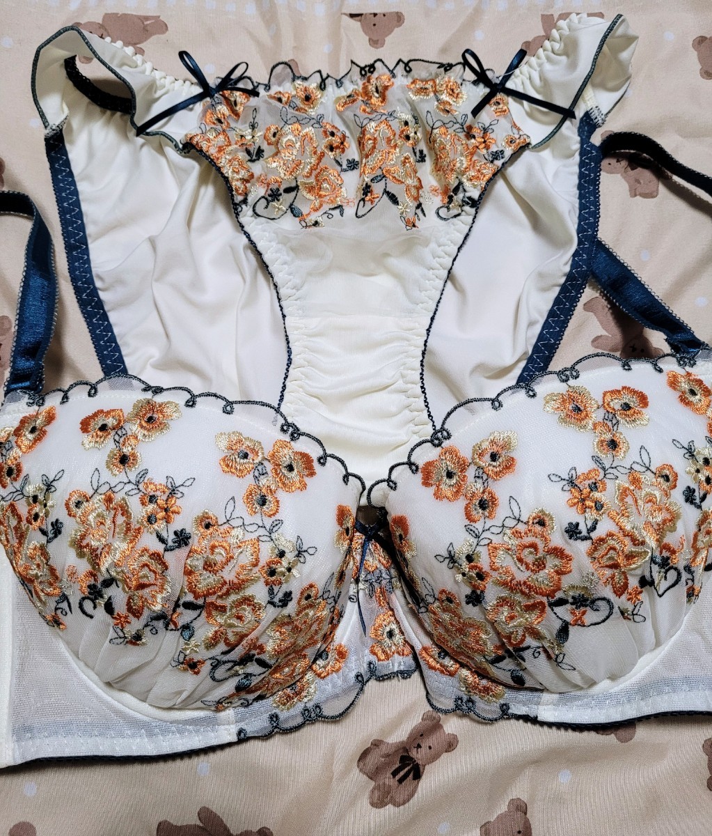 Fcup/ブラジャーショーツセット 大きいサイズ 下着 2(70)｜売買されたオークション情報、yahooの商品情報をアーカイブ公開 ...