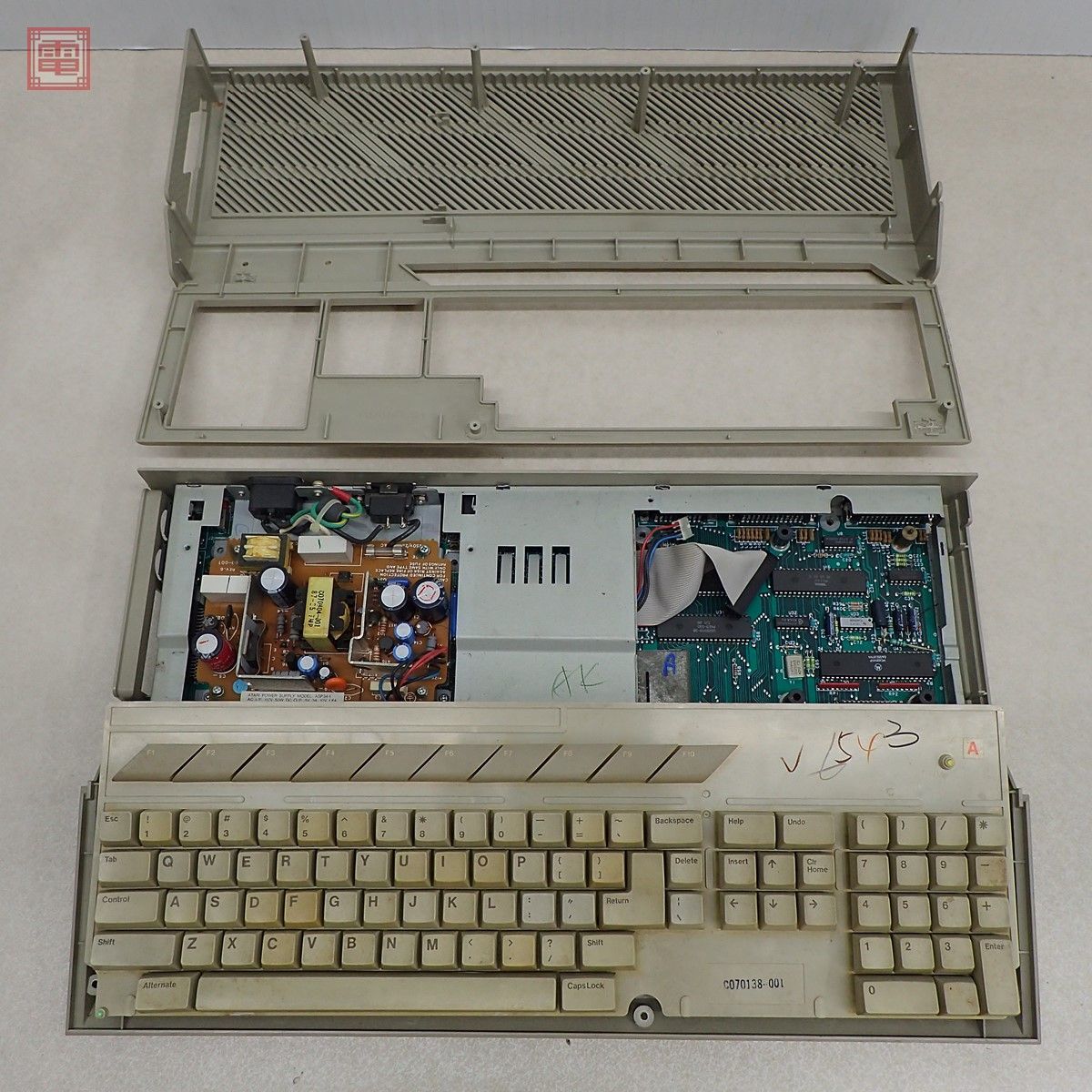 ATARI 1040ST 本体 通電OK HDD FDD無し マウス STM1 付 ジャンク パーツ取りにどうぞ 40(パソコン)｜売買された ...