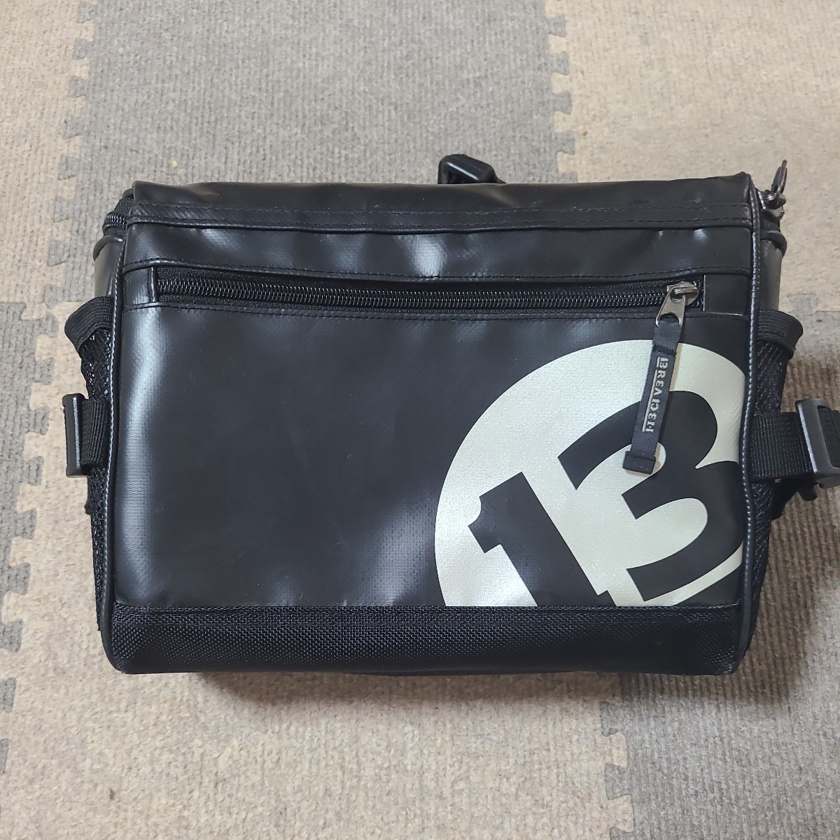 ブリーデン エギングウエストバッグ L ブラック BREADEN タックルバッグ(タックルボックス)｜売買されたオークション情報、yahooの商品情報をアーカイブ公開 - オークファン ...