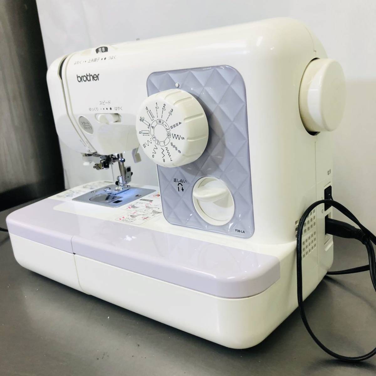 brother ブラザー 電子ミシン ELU5402 F38-LA 白×紫 コンパクトミシン 足踏みペダル カバー付き(ブラザー)｜売買されたオークション情報、yahooの商品情報をアーカイブ ...