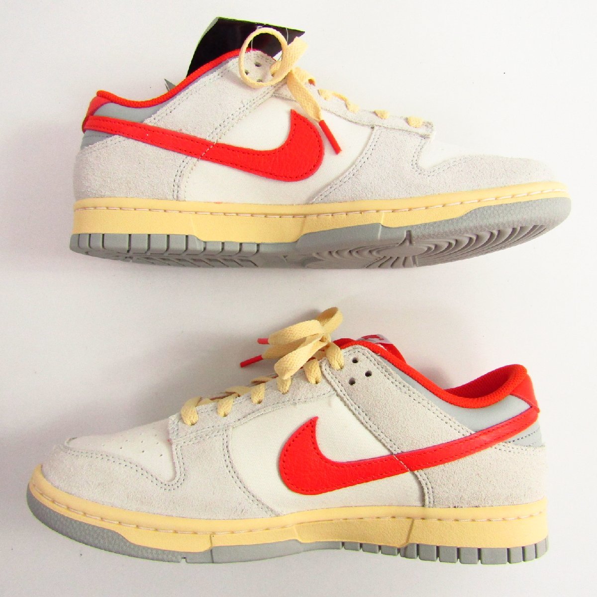 NIKE ナイキ DUNK LOW SE SAIL/PHOTON DUSTO/LIGHT SMOKE GREY/PICANTE RED ...