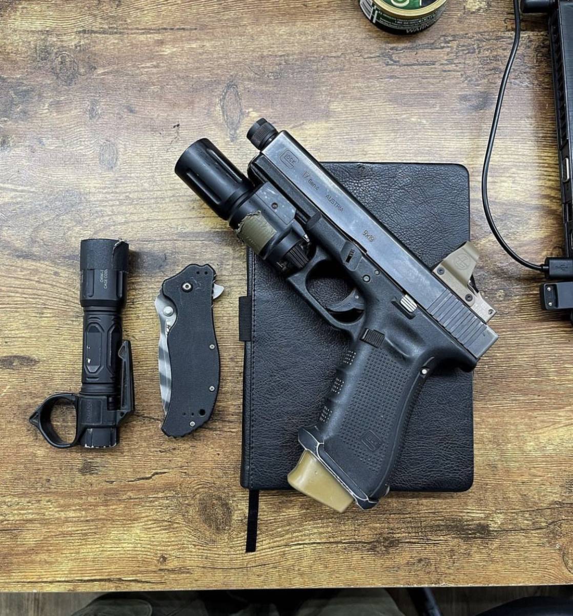 MODLITE PLHv2 18650 SUREFIRE VFC マルイ M4 MWS HK416 THYRM ライト UMAREX BCM ...