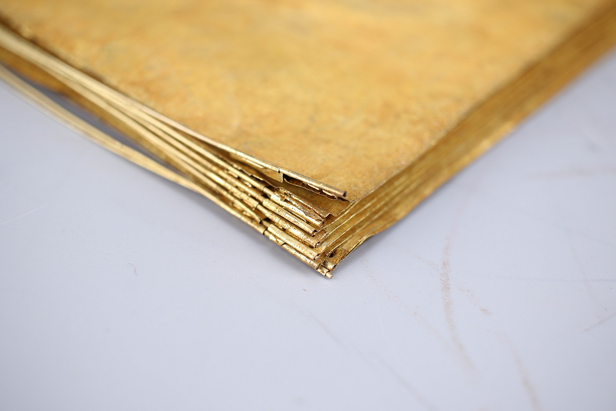 GA186 金製千手経 重166g／箱付 N h(金製)｜売買されたオークション情報、yahooの商品情報をアーカイブ公開 - オークファン（aucfan.com）