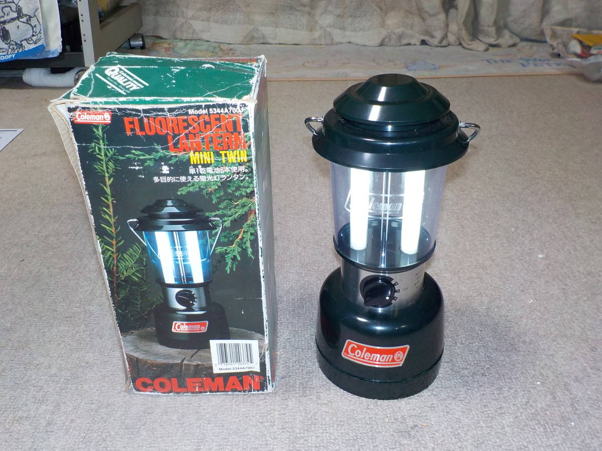 Coleman FLUORESCENT LANTERN MINI TWIN(電池式、バッテリーランタン)｜売買されたオークション情報、yahooの商品情報をアーカイブ公開 - オークファン ...