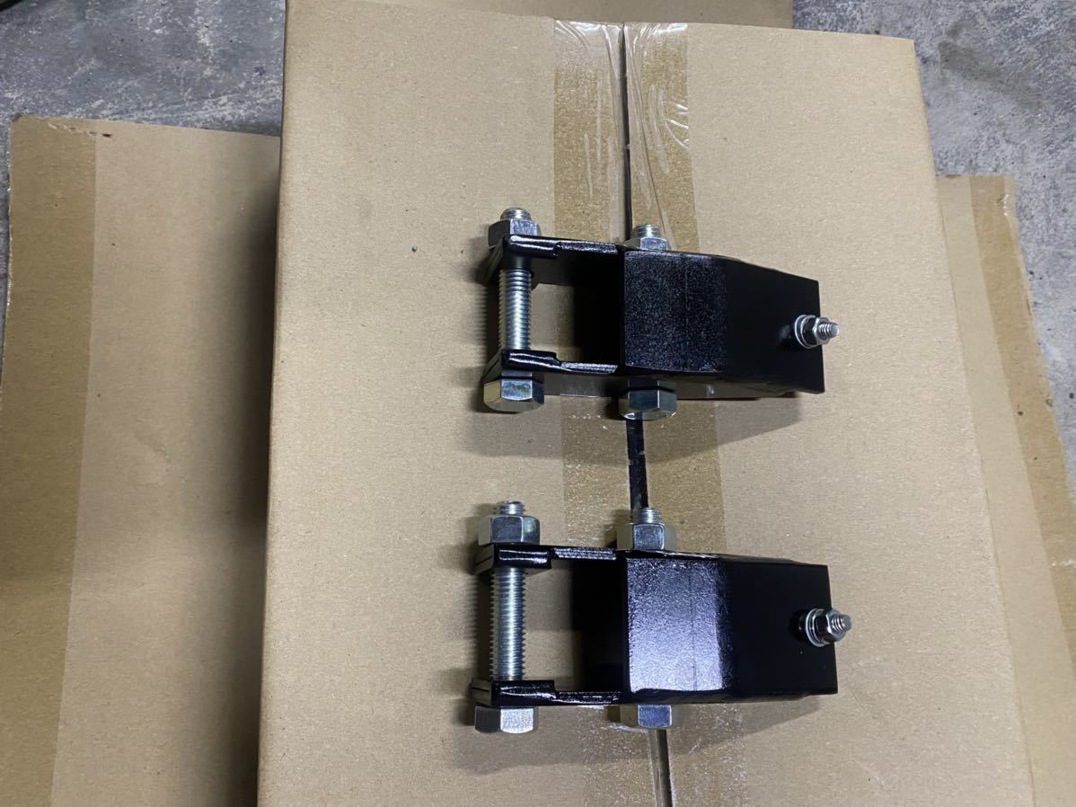 l150 l250 l350 l235 ワンオフ トラクション ブラケット(その他)｜売買されたオークション情報、yahooの商品情報をアーカイブ公開 - オークファン（aucfan.com）