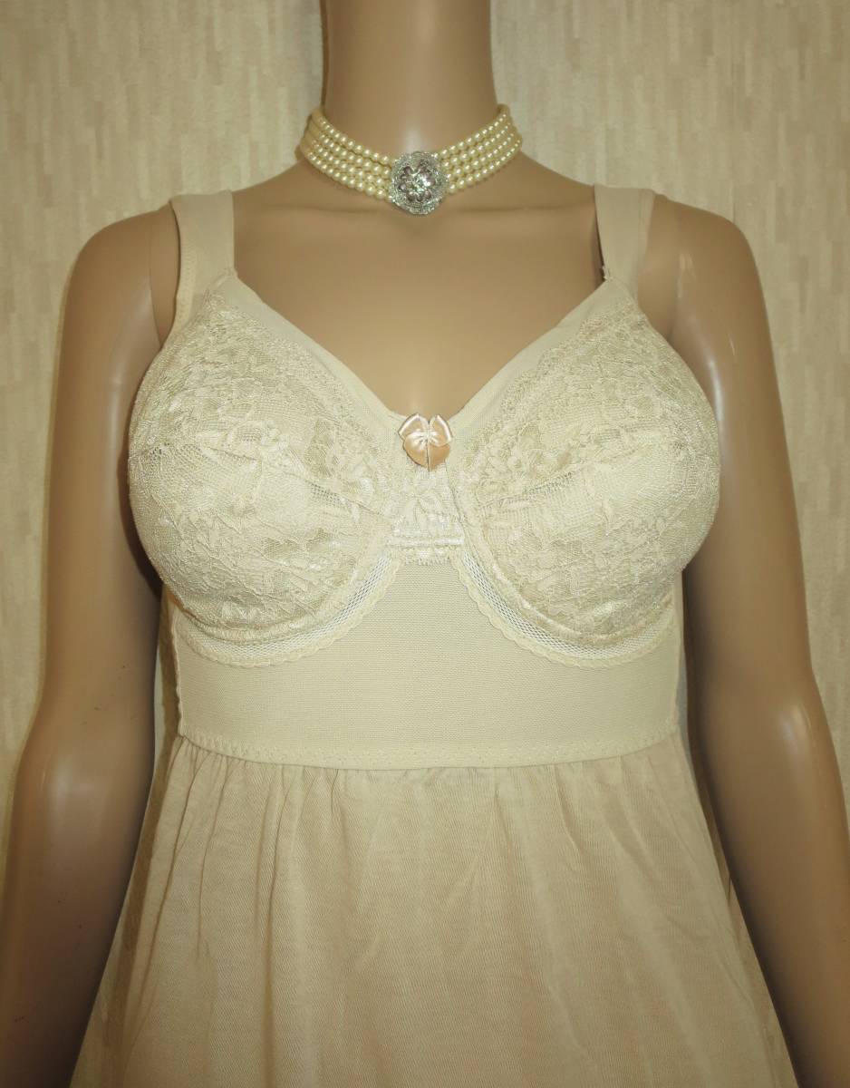 No8701 D75 リボン付き 花刺繍レース ツヤ すべすべ スリップ(Lサイズ)｜売買されたオークション情報、yahooの商品情報をアーカイブ公開 - オークファン（aucfan.com）