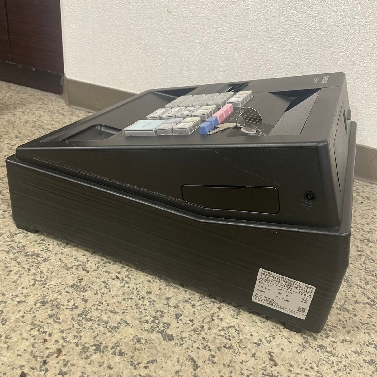 SHARP/シャープ 電子レジスタ レジスター XE-A147 鍵2本付き ブラック 店舗用品 会計 稼働品(レジスタ)｜売買されたオークション情報、yahooの商品情報をアーカイブ公開 ...