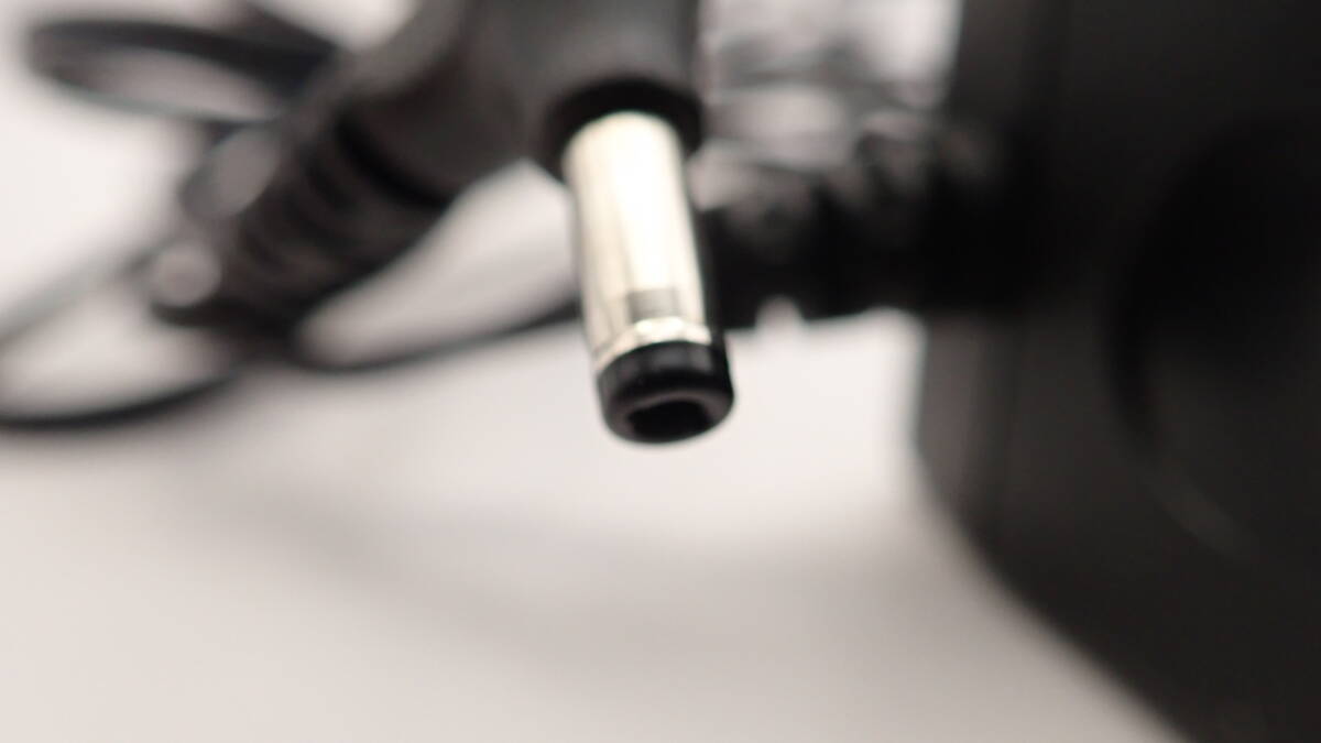 SANYO ACアダプター DVS-090A 15F JP(変圧器、アダプター)｜売買されたオークション情報、yahooの商品情報をアーカイブ公開 - オークファン（aucfan.com）