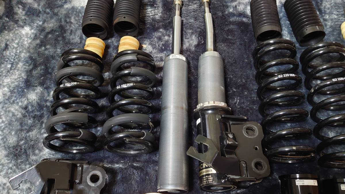 BC RACING BRシリーズ RH ジャンク S15 S14(サスペンションキット（一式）)｜売買されたオークション情報、yahooの商品情報をアーカイブ公開 - オークファン ...