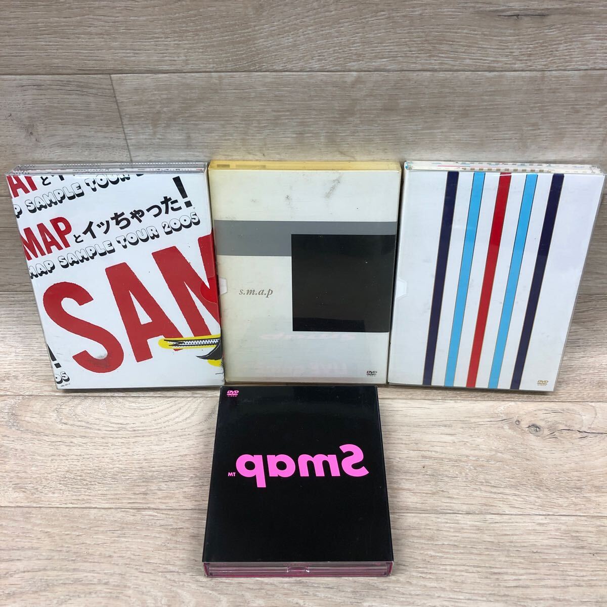 SFV-250220-38 まとめ SMAP DVD DVD-BOX 4巻セット SMAPとイッちゃった SAMPLE TOUR 2005 s.m.a.p GIFT of SMAP ...
