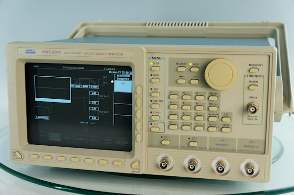 SONY Tektronix 任意波形ゼネレータAWG2041 OPT 01 25KP(アマチュア無線)｜売買されたオークション情報 ...