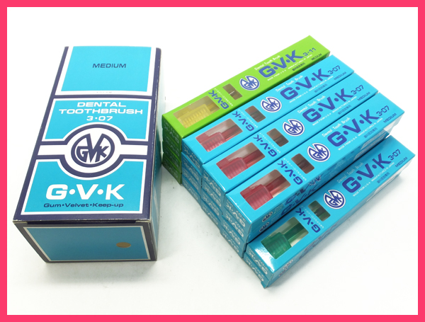 GVK 歯科用キャップ付き歯ブラシ 3 07/3 11 18本 U0125C(一般)｜売買されたオークション情報、yahooの商品情報を ...