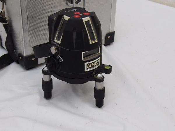 テクノ ラインレーザー墨出し器 LST-B57 E634-2(光学測定器)｜売買されたオークション情報、yahooの商品情報をアーカイブ公開 - オークファン（aucfan.com）
