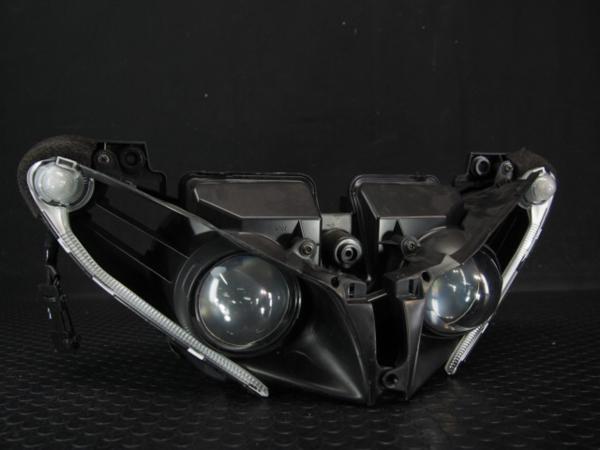 割れ無 YZF-R1.09年 純正ヘッドライト点灯しますYZFR1(ヘッドライト)｜売買されたオークション情報、yahooの商品情報を ...