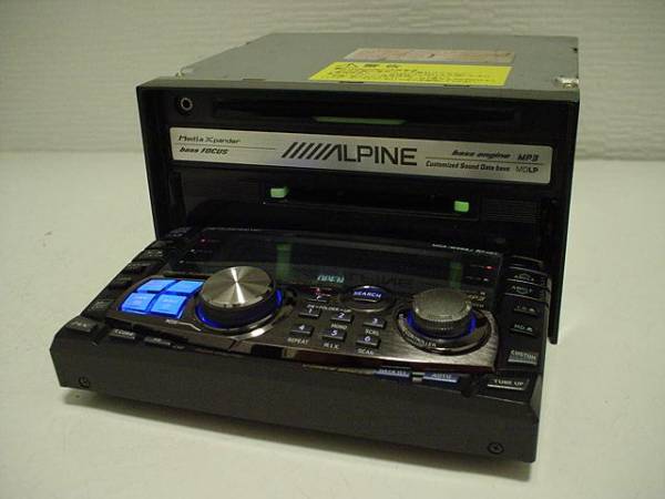 ALPINE 最上級2DIN CD/MDデッキ MDA-W988J 60W×4(アルパイン)｜売買されたオークション情報、yahooの商品情報をアーカイブ公開 - オークファン（aucfan.com）