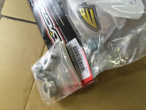 CYCRA サイクラ C.R.M ハンドガードフルキット 品 22.2m(オフロード用)｜売買されたオークション情報、yahooの商品情報をアーカイブ公開 - オークファン（aucfan.com）