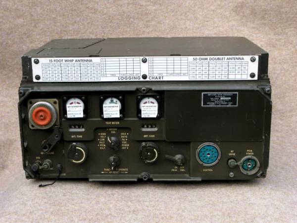 軍用 AM-3349/GRC-106 パワーアンプ Cincinati Electronics 製(固定)｜売買されたオークション情報 ...