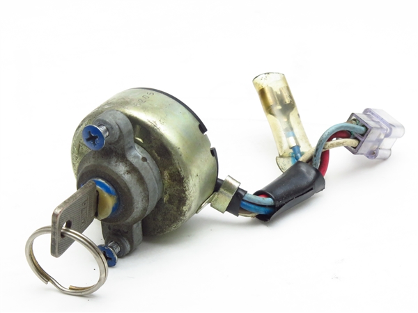 YM1/YM2 イグニッションキー M2-055(ヤマハ用)｜売買されたオークション情報、yahooの商品情報をアーカイブ公開 ...