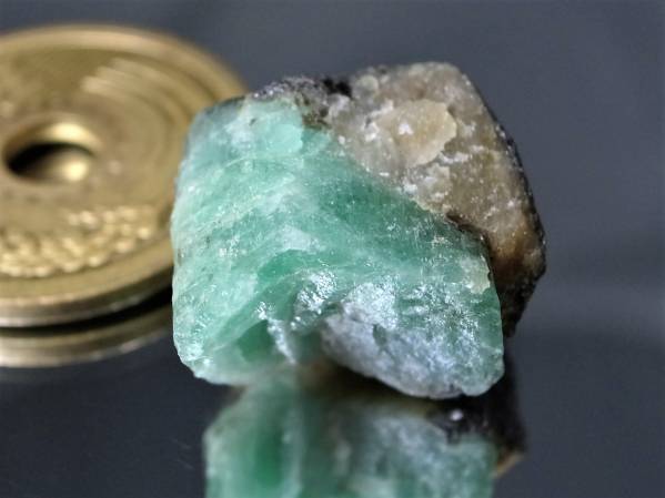 16.76ct 大粒 天然エメラルド原石 ブラジル Nova Era Bahia 産(エメラルド)｜売買されたオークション情報、yahooの ...