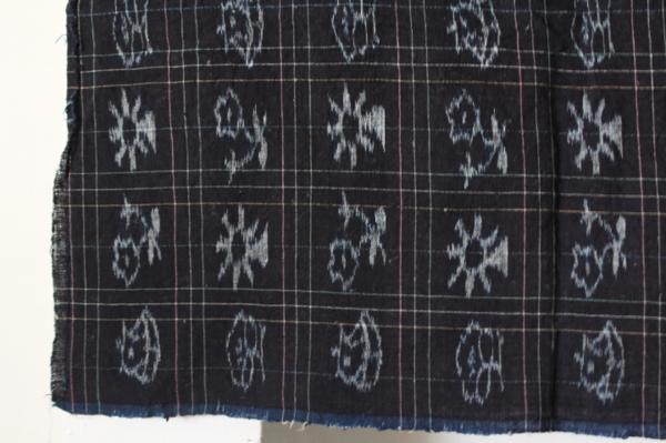 TB526絣小紋 木綿藍染 古布 布団皮 BORO/襤褸/ランル/布団皮/刺し子/古裂/リメイク/ぼろ/絞り染め/群青/indigo/古道具タグボート(リメイク素材)｜売買されたオークション ...