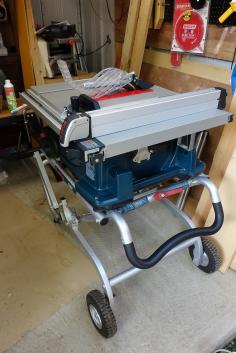 BOSCH ポータブル テーブルソー スタンド付き Bosch 4100 10 inch Table Saw on TS3000 ...