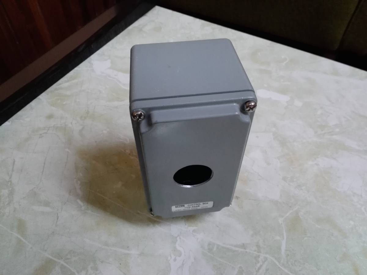 IDEC 和泉電気 コントロールボックス TYPE AGAW 1個(その他)｜売買されたオークション情報、yahooの商品情報をアーカイブ公開 - オークファン（aucfan.com）