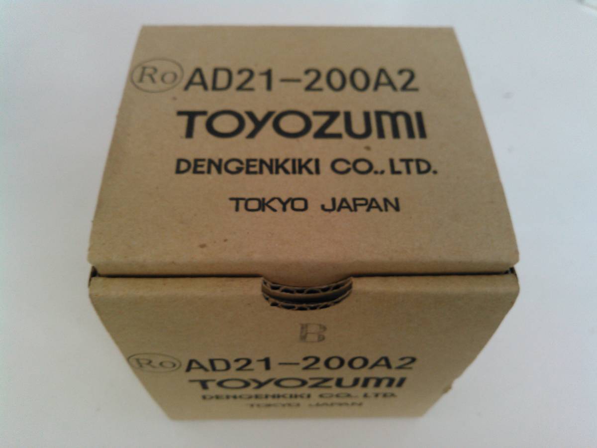 電源トランス 単相単巻 200V → 100V 200VA AD21-200A2 TOYOZUMI(ダウントランス、降圧器)｜売買されたオークション情報、yahooの商品情報をアーカイブ公開 ...